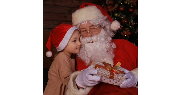 De ce il asteapta copiii pe Mos Craciun