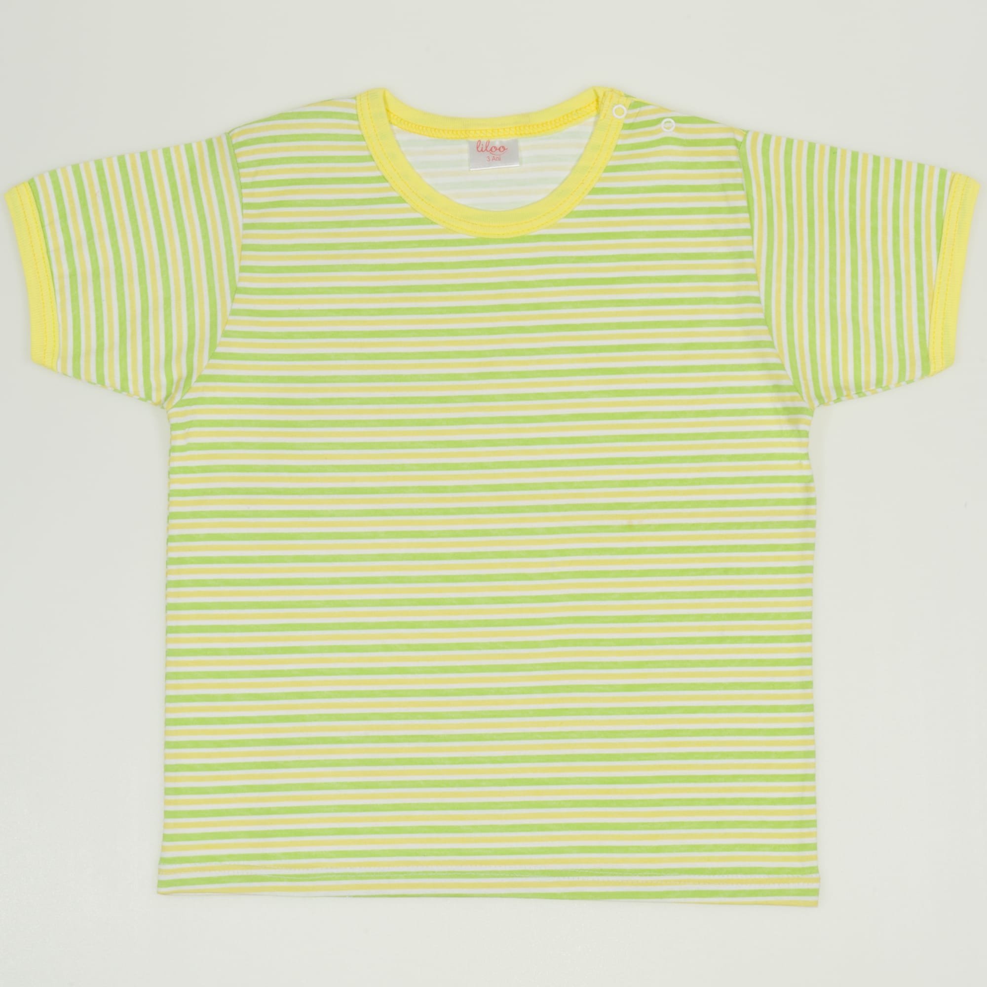 Tricou maneca scurta alb cu dungi verzi si galbene la 16.45| liloo
